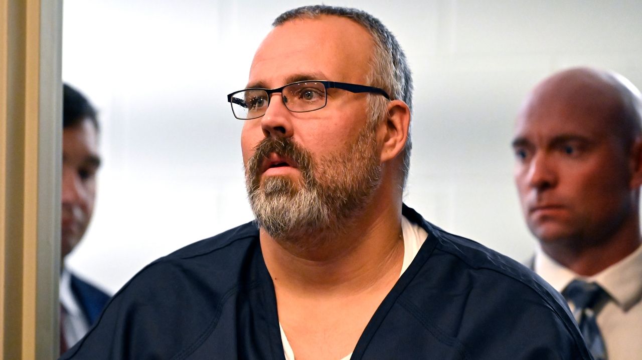 Video of Kentucky judge's death shown at court hearing for the ex-sheriff charged in the case ...