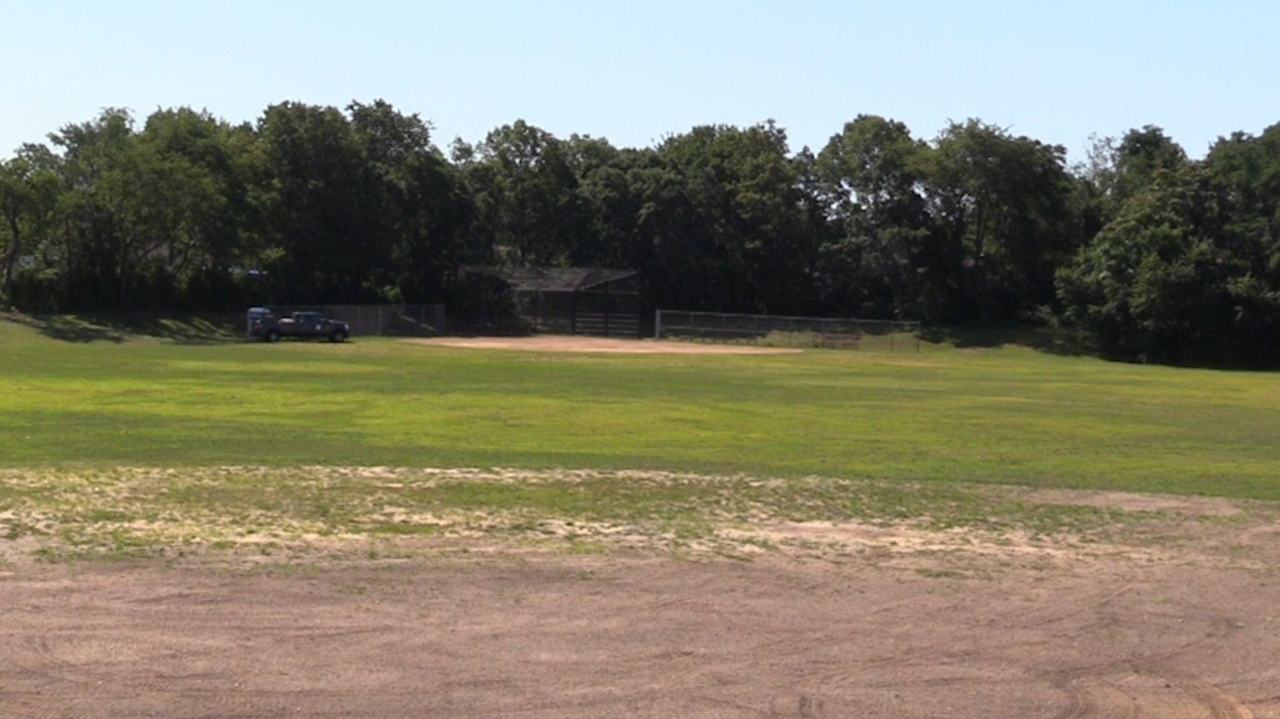 Politicians, residents say Clemente Park condition is ‘deplorable ...