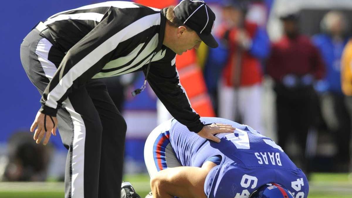 Jim Cordle's jersey mix-up becomes tribute to David Baas - Newsday