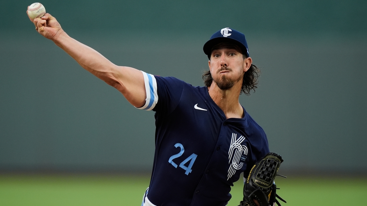 Right-hander Michael Lorenzen and the Colorado Rockies finalize $8 ...