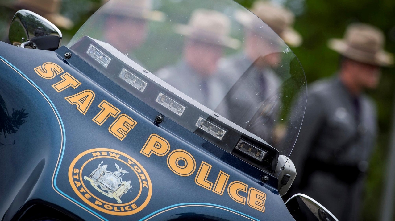 New York State Police seek public's help to solve '92 Hempstead ...