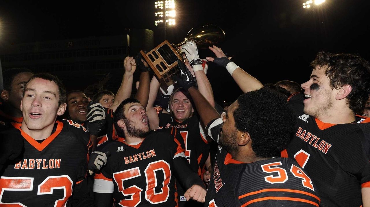 Babylon caps impressive football season with numerous accolades - Newsday