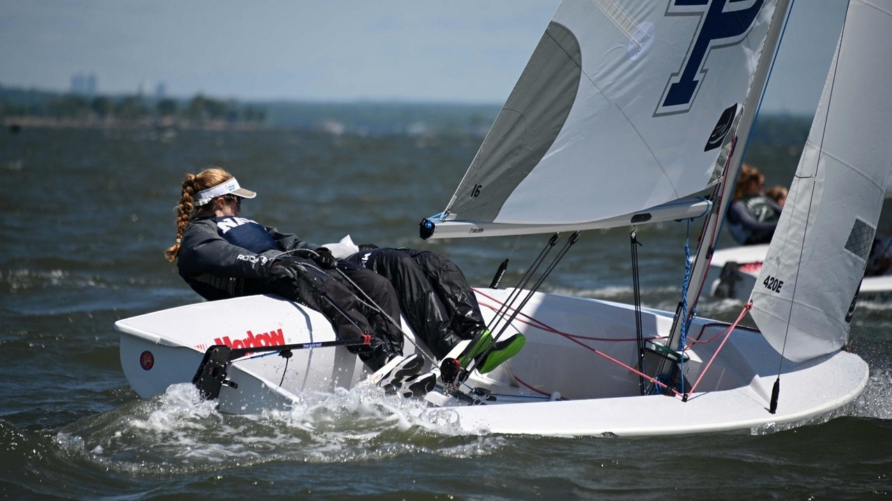 National collegiate sailing teams start 11-day contest at Merchant ...