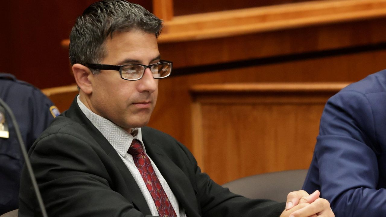 Bus driver says she did not see Thomas Valva fall on driveway - Newsday