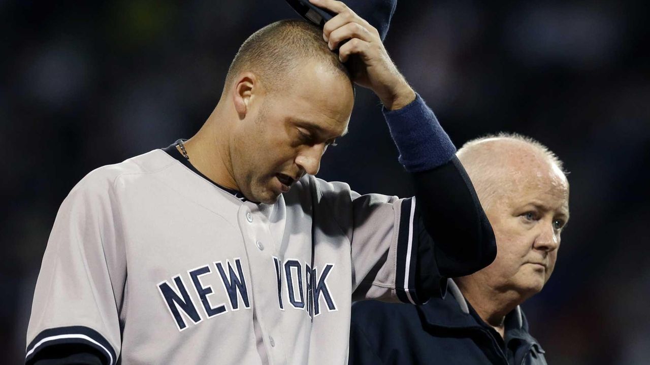 Derek Jeter exits game with apparent injury - Newsday