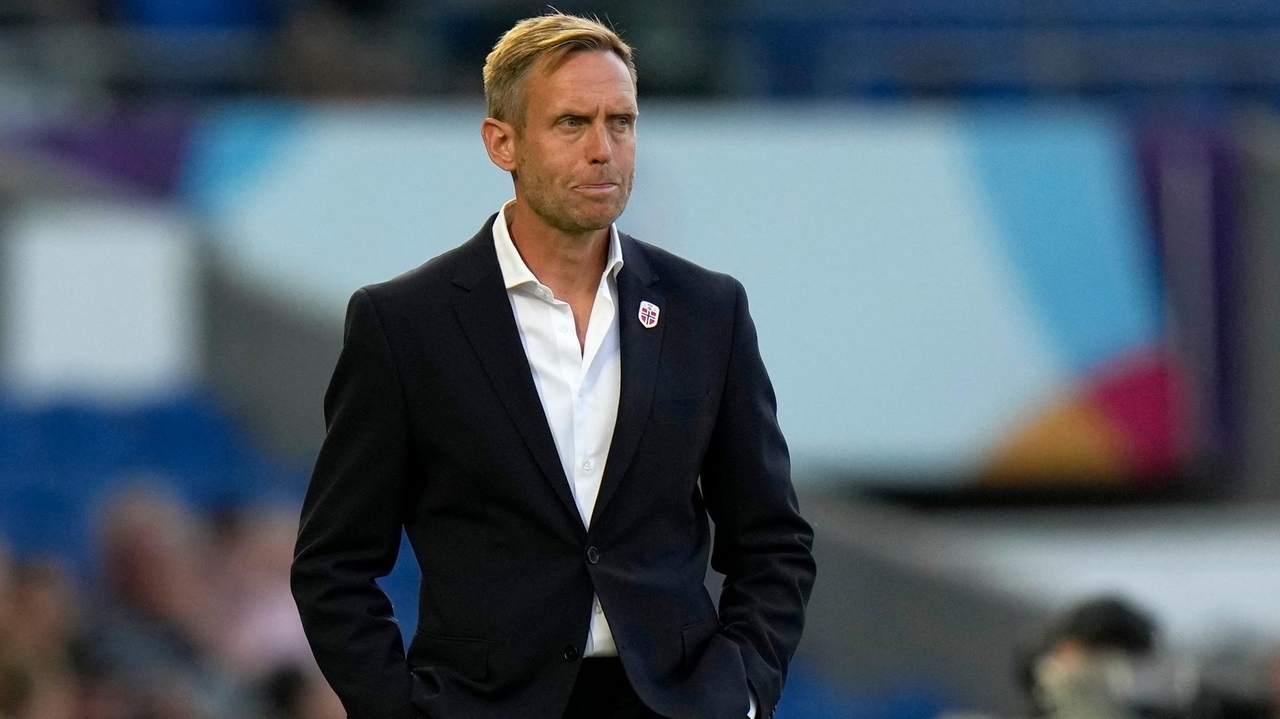 Former Norway coach Martin Sjögren named coach of the NWSL's Chicago ...