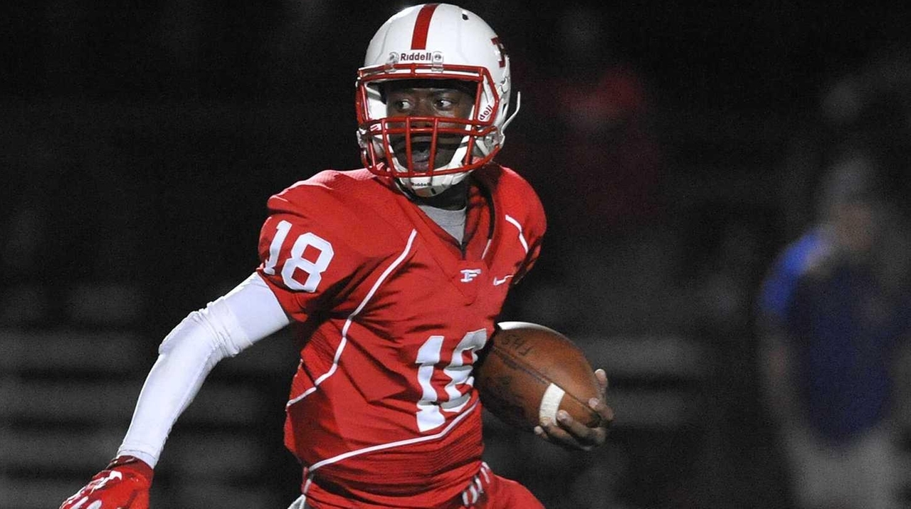 Rashad Tucker can run and throw now for Freeport - Newsday