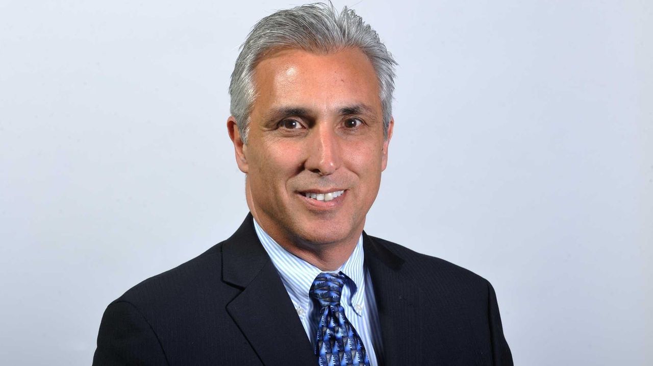 Newsday endorses Louis D'Amaro in Suffolk's 17th District - Newsday