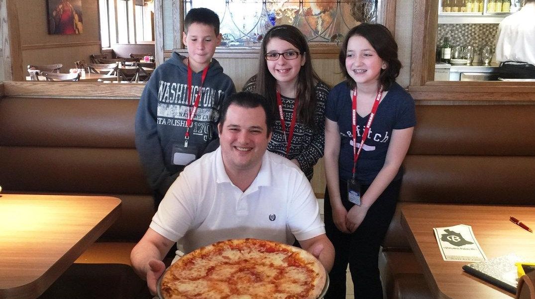 Branchinelli’s in Miller Place is a great place for pizza - Newsday