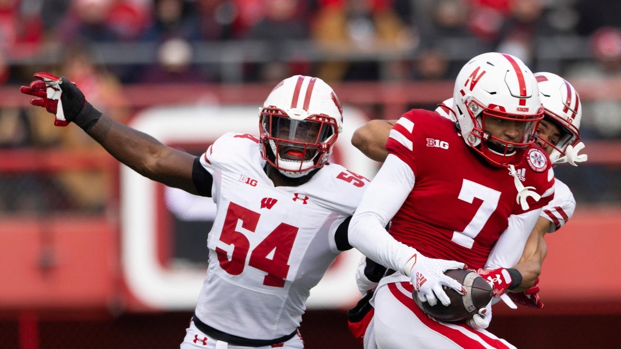 Wisconsin suspends LB Jordan Turner for violation of athletic ...
