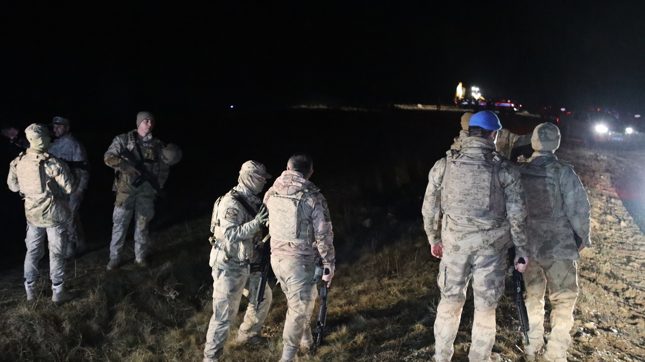 Libya's military chief and 7 others are killed in a plane crash after ...