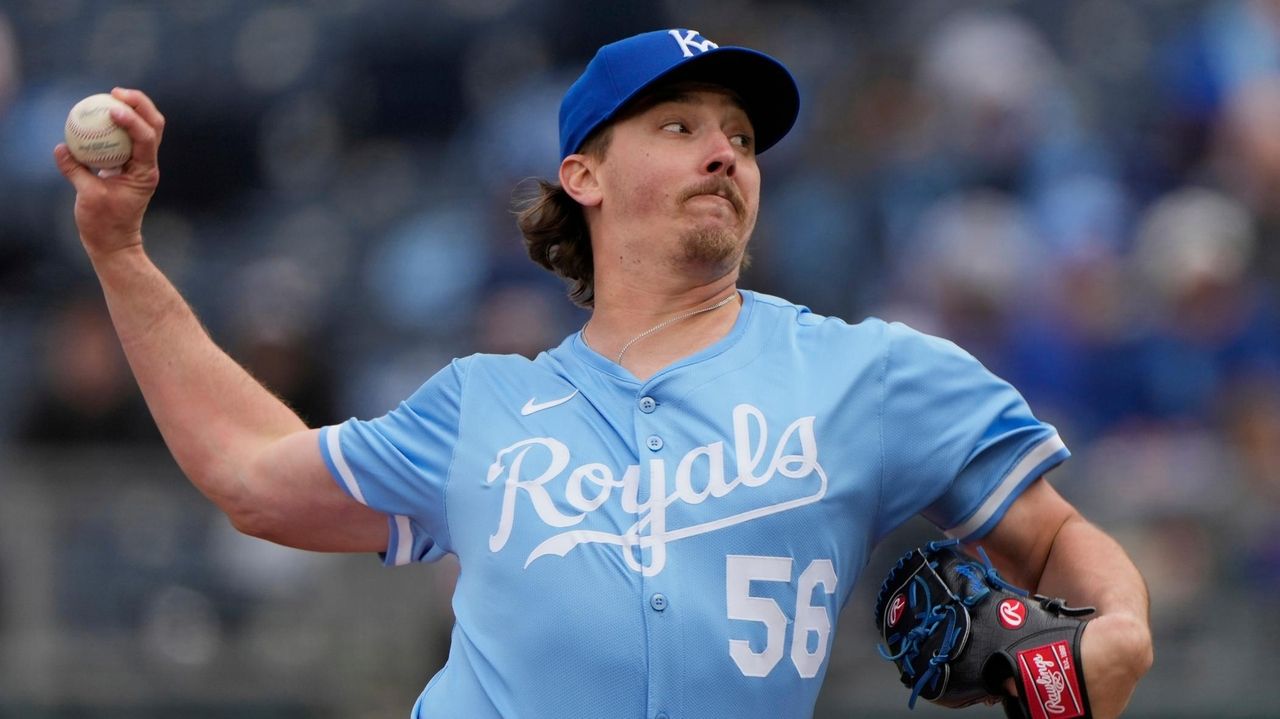 Royals place reliever Hunter Harvey on 15-day injured list with right ...