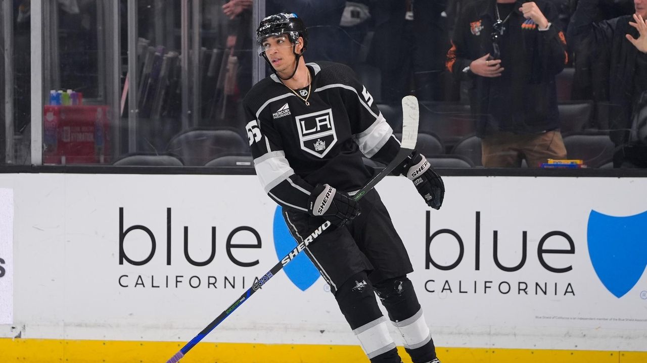 Quinton Byfield scores highlight-reel goal in Kings' 5-1 victory over Blue Jackets - Newsday
