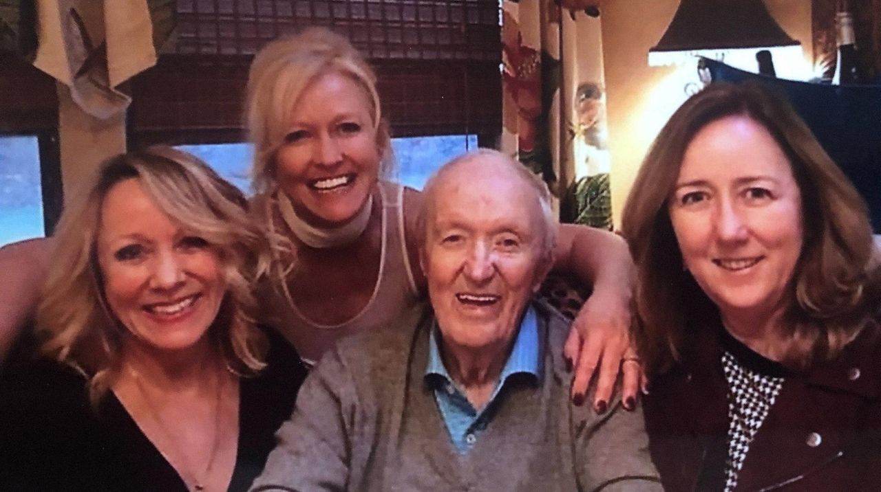 Joe Lucey, longtime Huntington HS football coach, dies at 91 - Newsday