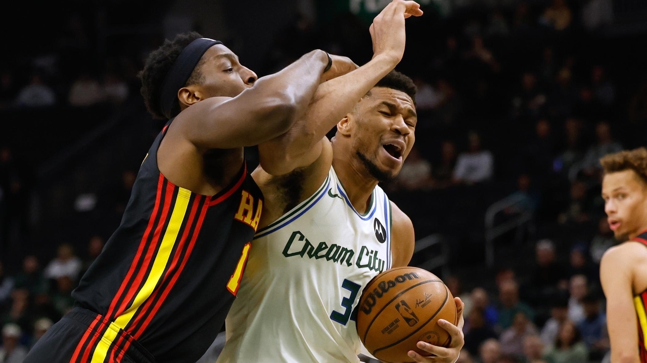 Hawks beat slumping Bucks 131-113 to win 5th straight and climb above ...