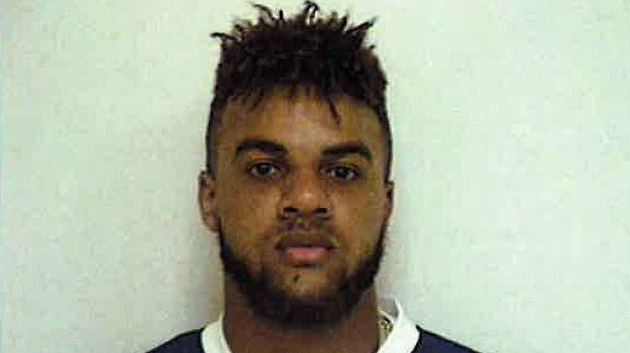 Giants receiver charged with OVI - Newsday