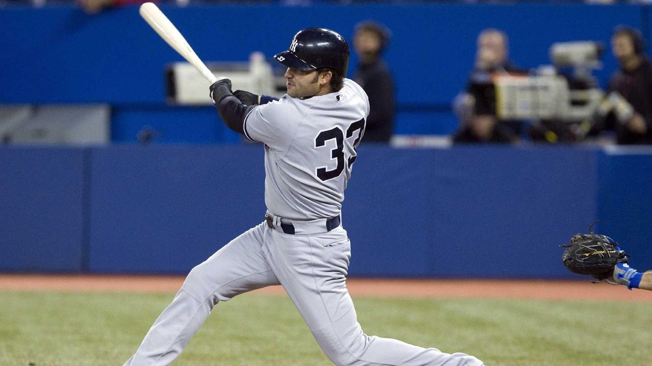 Nick Swisher, Russell Martin, Eric Chavez help Yankees beat Jays - Newsday