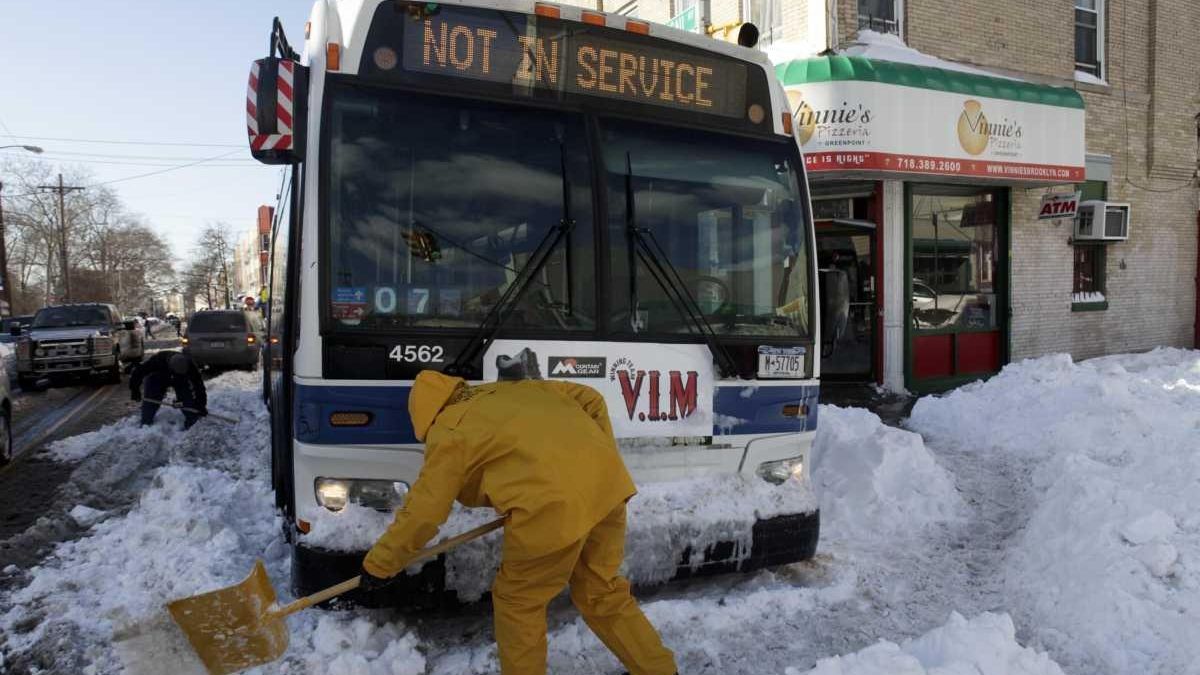 MTA to shut transit if blizzard hits - Newsday
