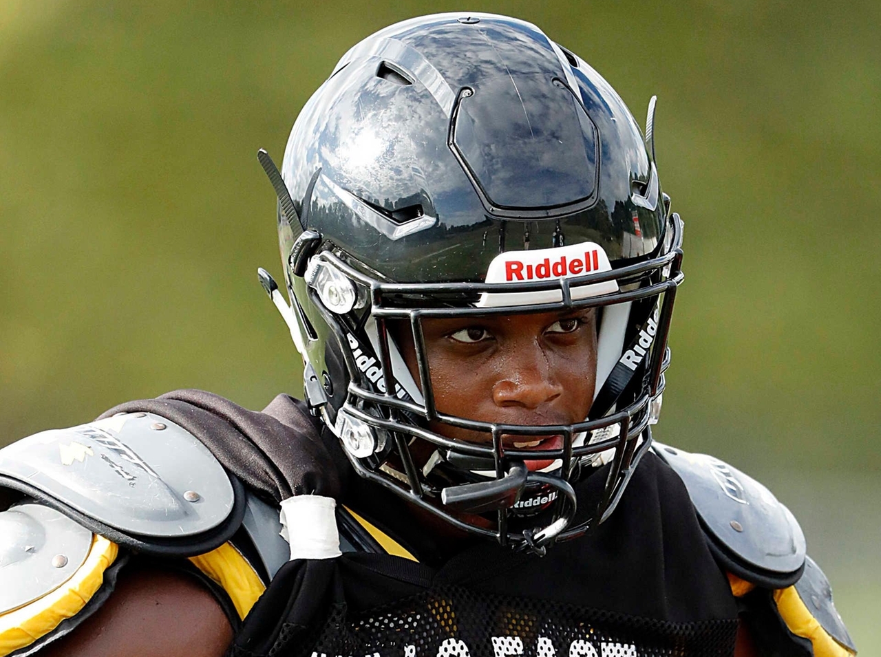 Suffolk II football roundup - Newsday
