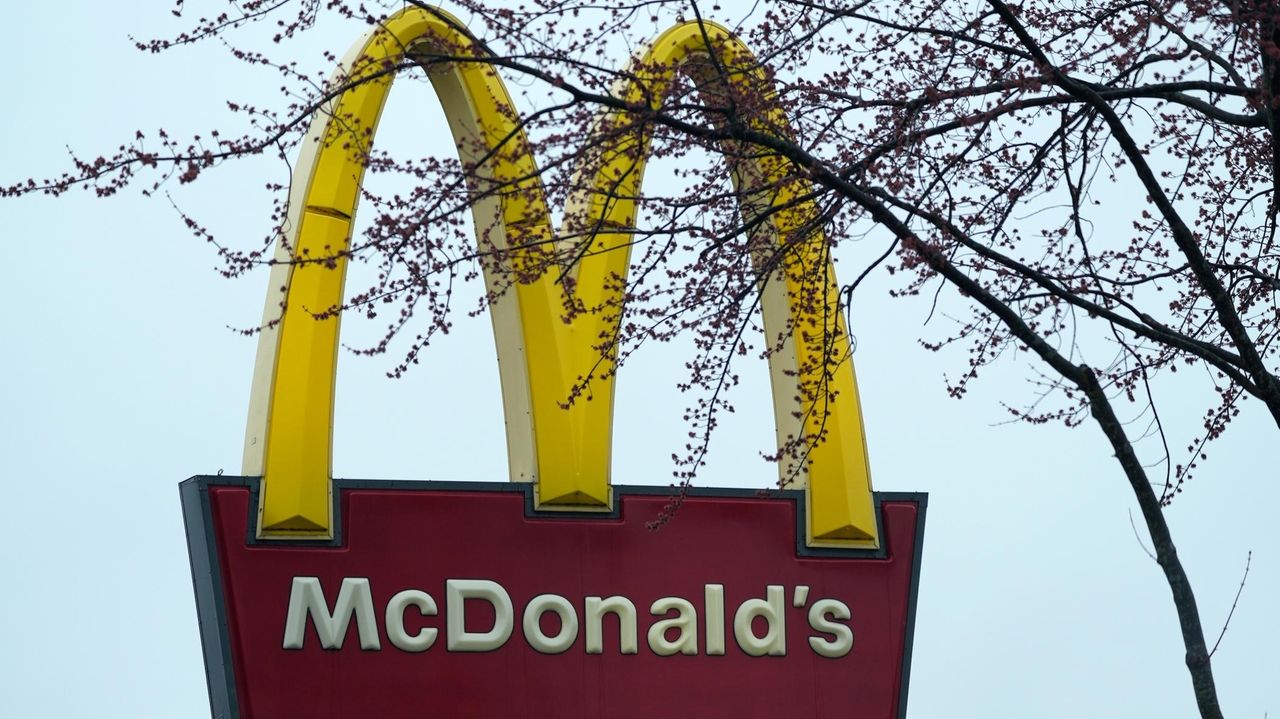 McDonald's says $18 Big Mac meal was an 'exception' and news reports ...