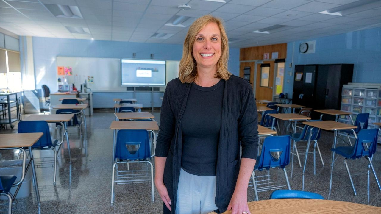 Heather Rand, of JFK Middle School, helps kids feel pride in their two ...