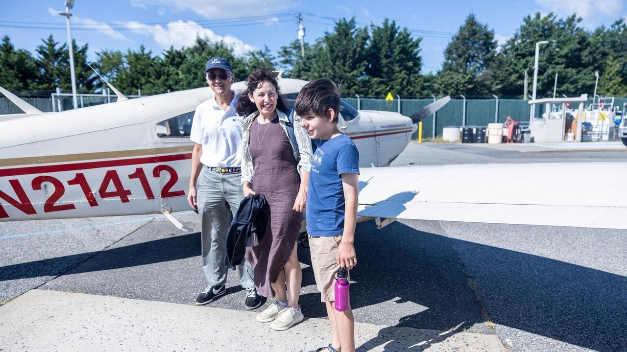 East Farmingdale-based volunteer pilot group flies those in need of ...