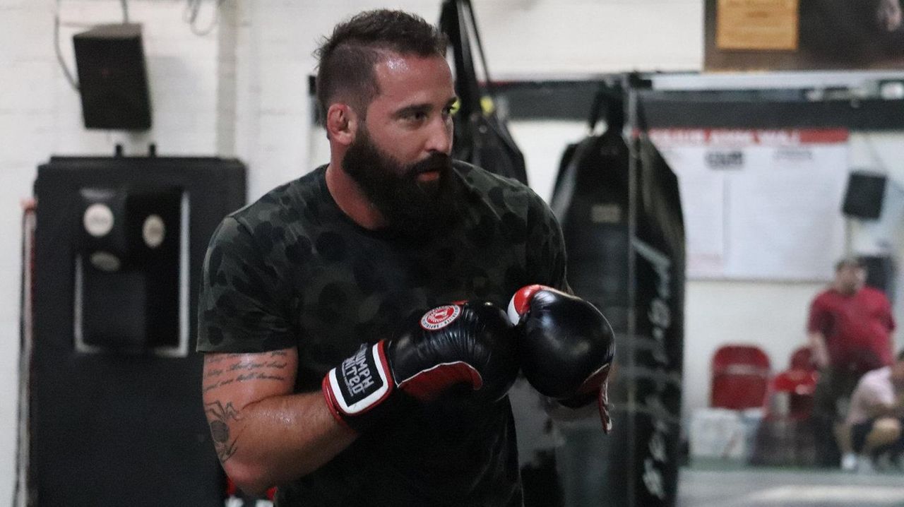 Undersized Alex Nicholson comfortable at heavyweight ahead of PFL 4 ...