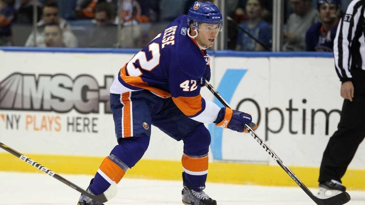 Reese finding his niche with Islanders - Newsday