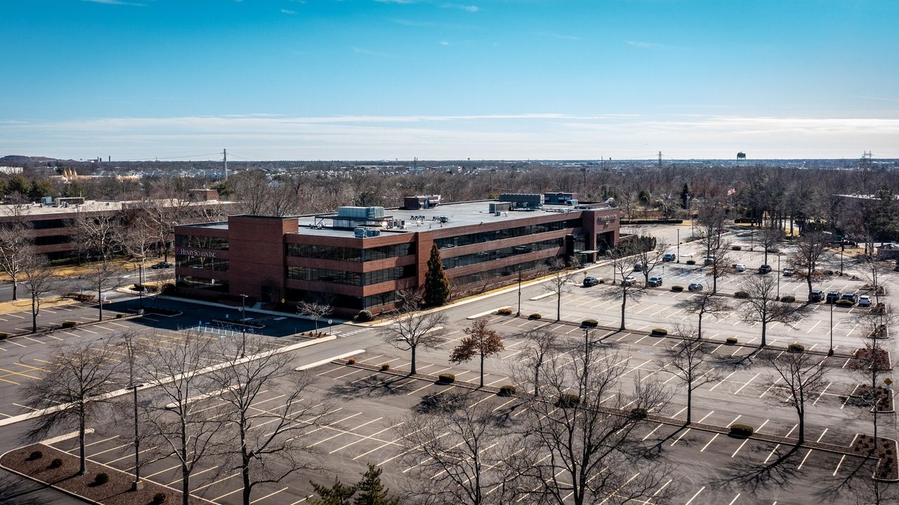 Henry Schein to consolidate HQ from two buildings to one in Melville - Newsday