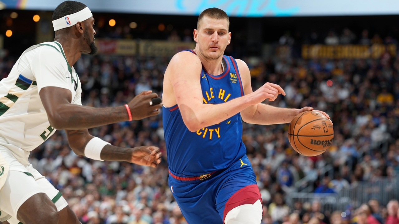 Nuggets beat Bucks 117-111 in clash of conference leaders - Newsday