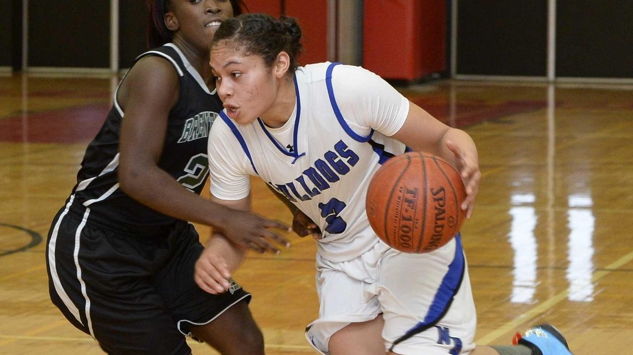 North Babylon's Brianna Jones knows the sky's the limit - Newsday