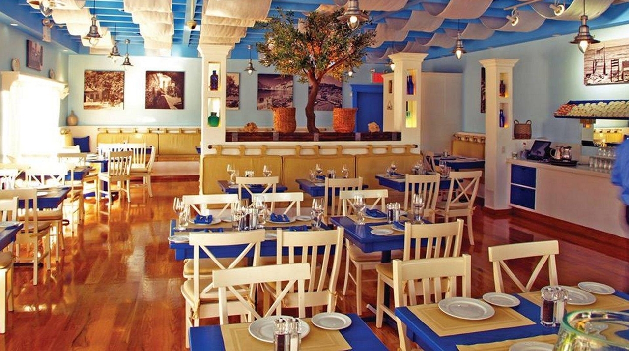Platia Greek Kitchen opens in ‘cursed’ Syosset location - Newsday