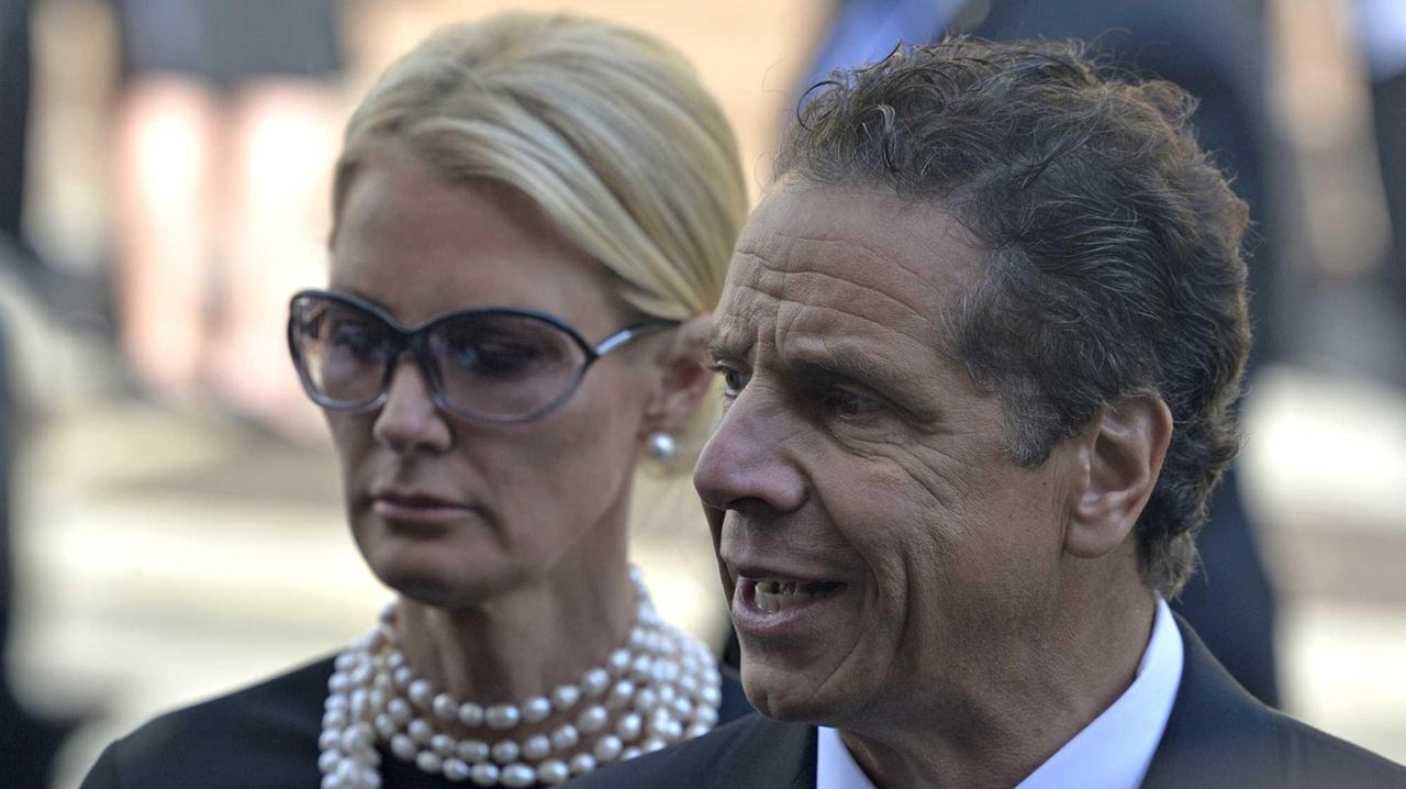 Cuomo eulogizes slain aide Carey Gabay, calls for stronger gun control ...