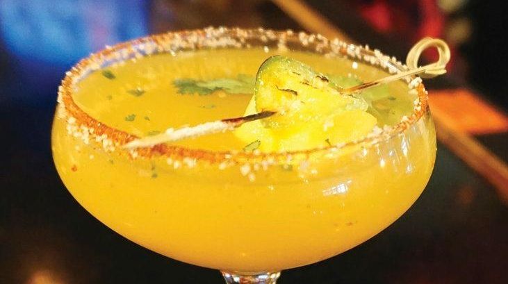 Jackson’s Restaurant in Commack serves up serious cocktails - Newsday