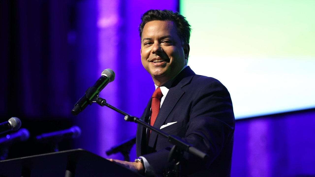 John Avlon of CNN coming to Cinema Arts Centre - Newsday