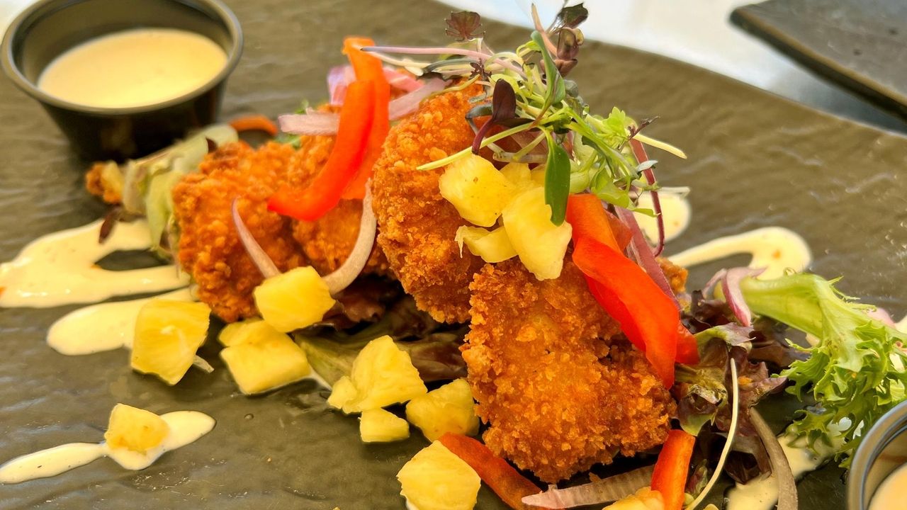 Baja Boathouse opens in old Off Key Tikki space in Patchogue - Newsday