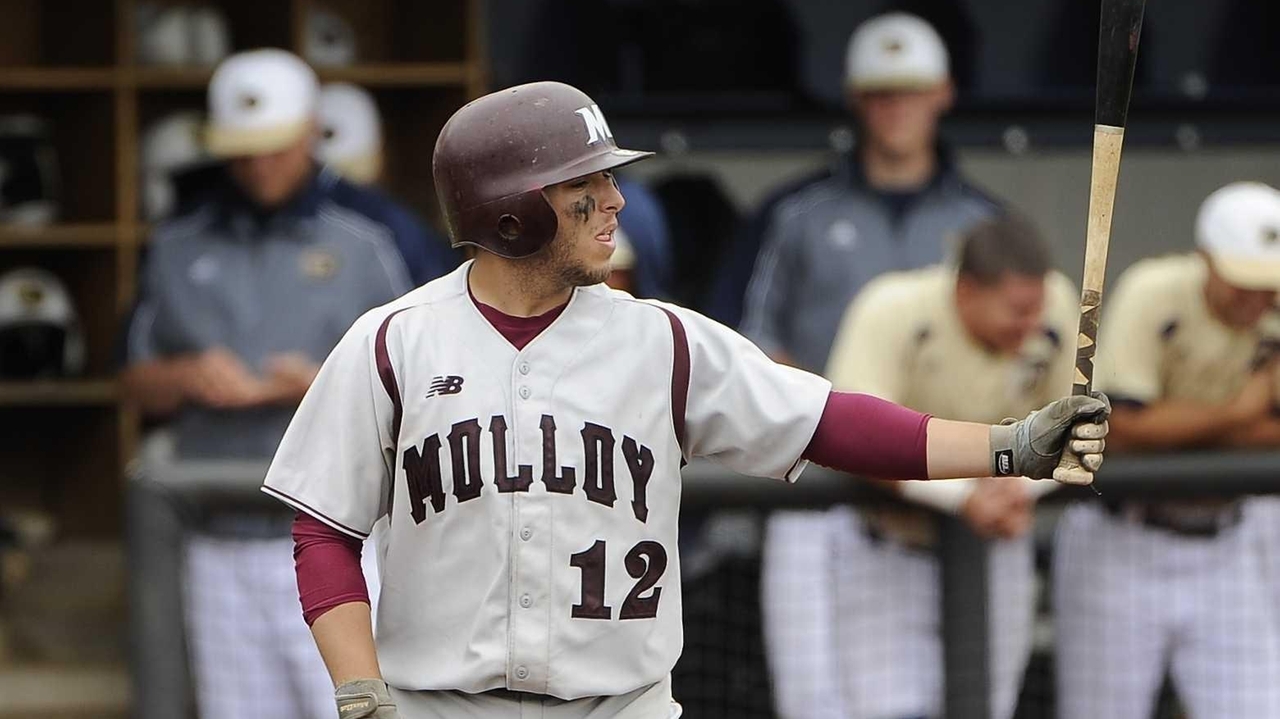 Molloy tops Dowling in opening game of ECC Baseball Tournament - Newsday