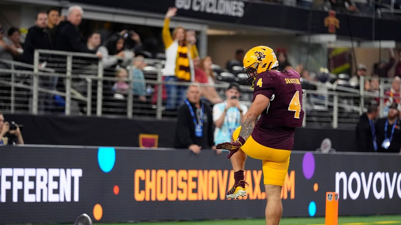 Arizona State makes College Football Playoff with 45-19 win over Iowa ...