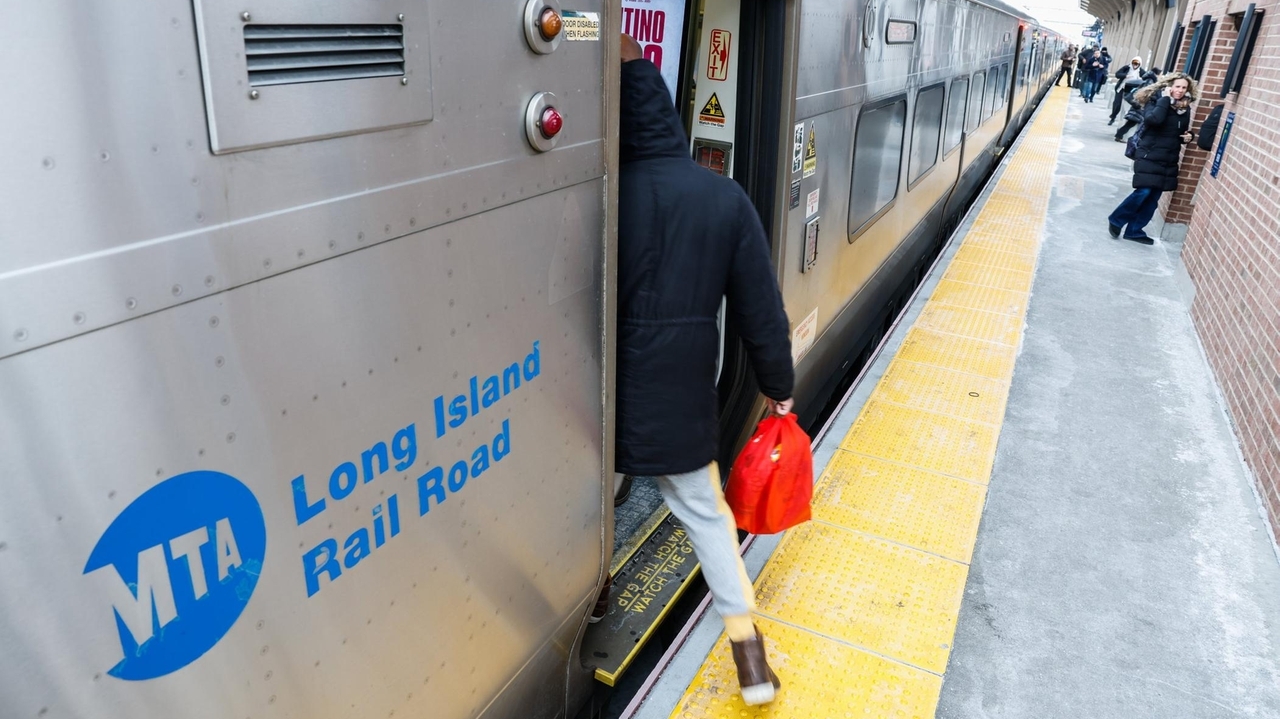MTA chair Janno Lieber targets union work rules over record overtime ...