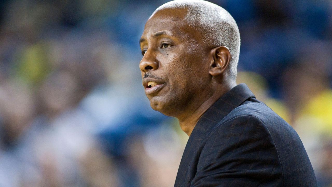 Sports briefs: Former Syracuse star and assistant, Knick, Louis Orr ...