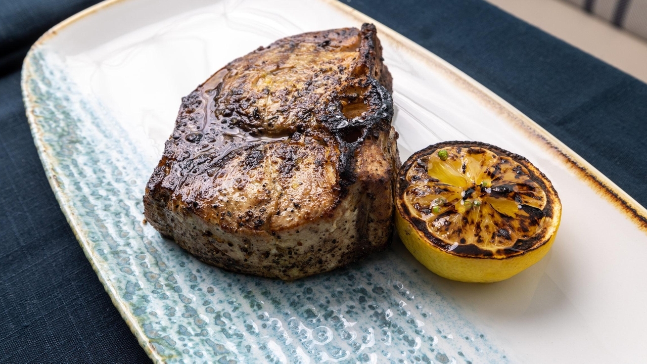 Mavericks seafood-powered steakhouse opens in Montauk - Newsday