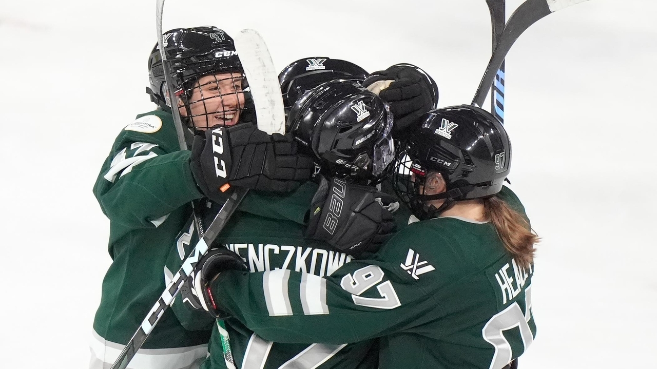 Jess Healey's goal lifts Boston to 4-3 win vs Minnesota in 1st game of ...