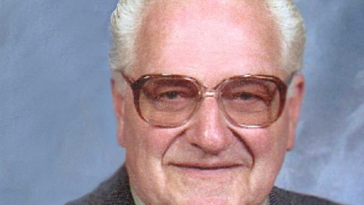 Robert J. Raynor of Freeport dies at 79; civic-minded musician served ...