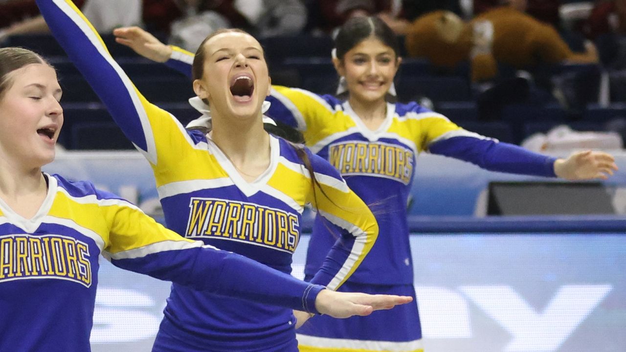 Newsday Cheer Fest: Comsewogue - Newsday