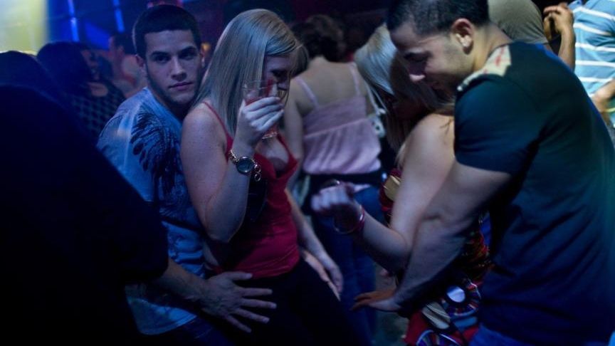 Hit the ATM early, it's Thanksgiving Eve! - Newsday