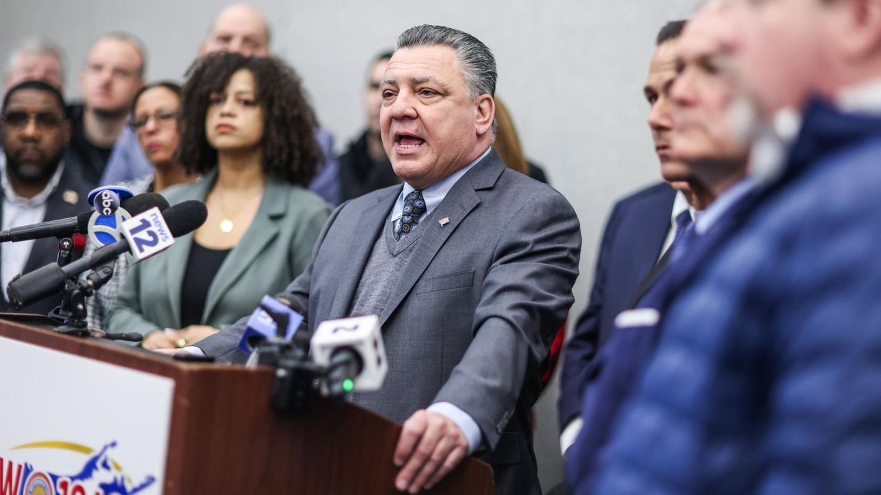 National Grid strike averted, for now, with latest contract offer ...