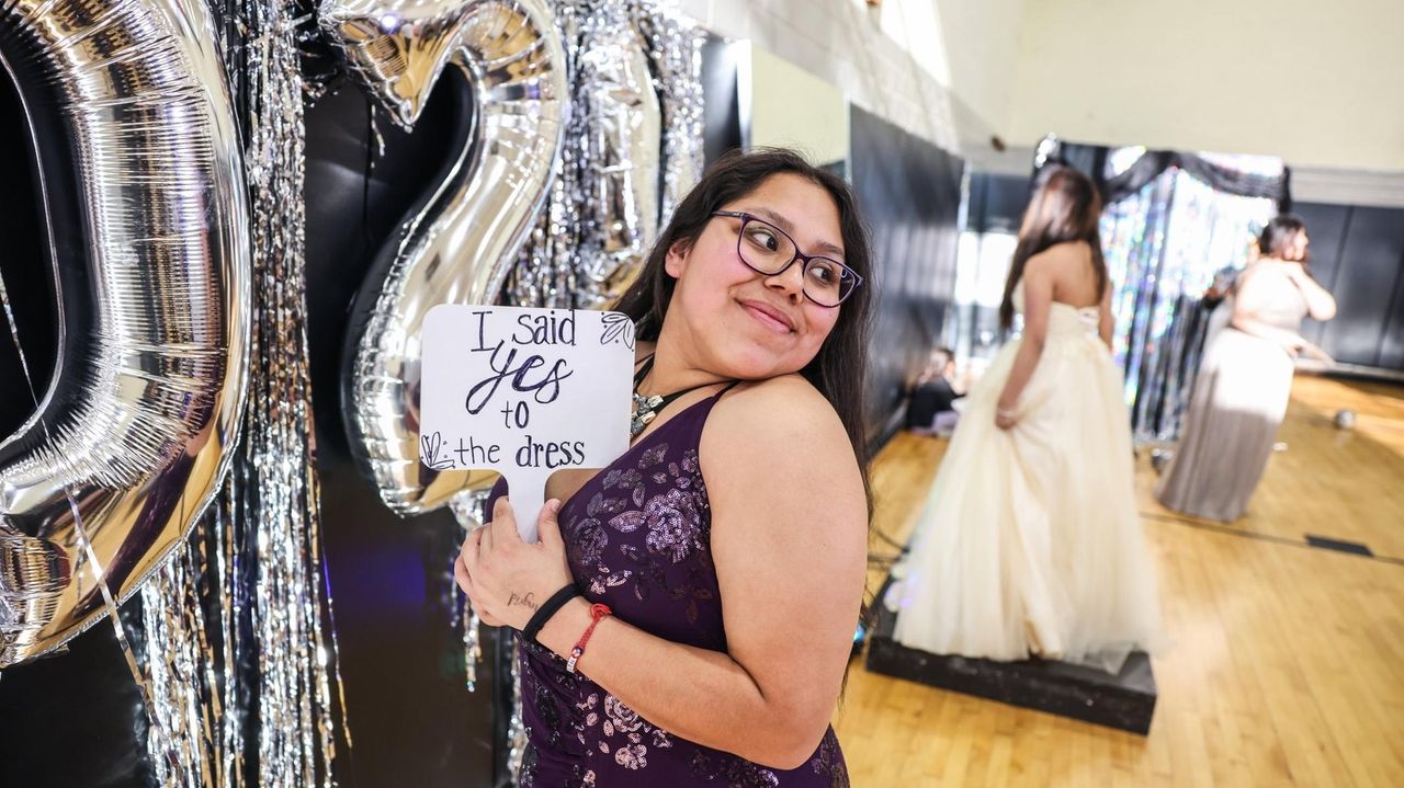 Free prom dress drives: Long Island events cut the cost of prom clothes ...