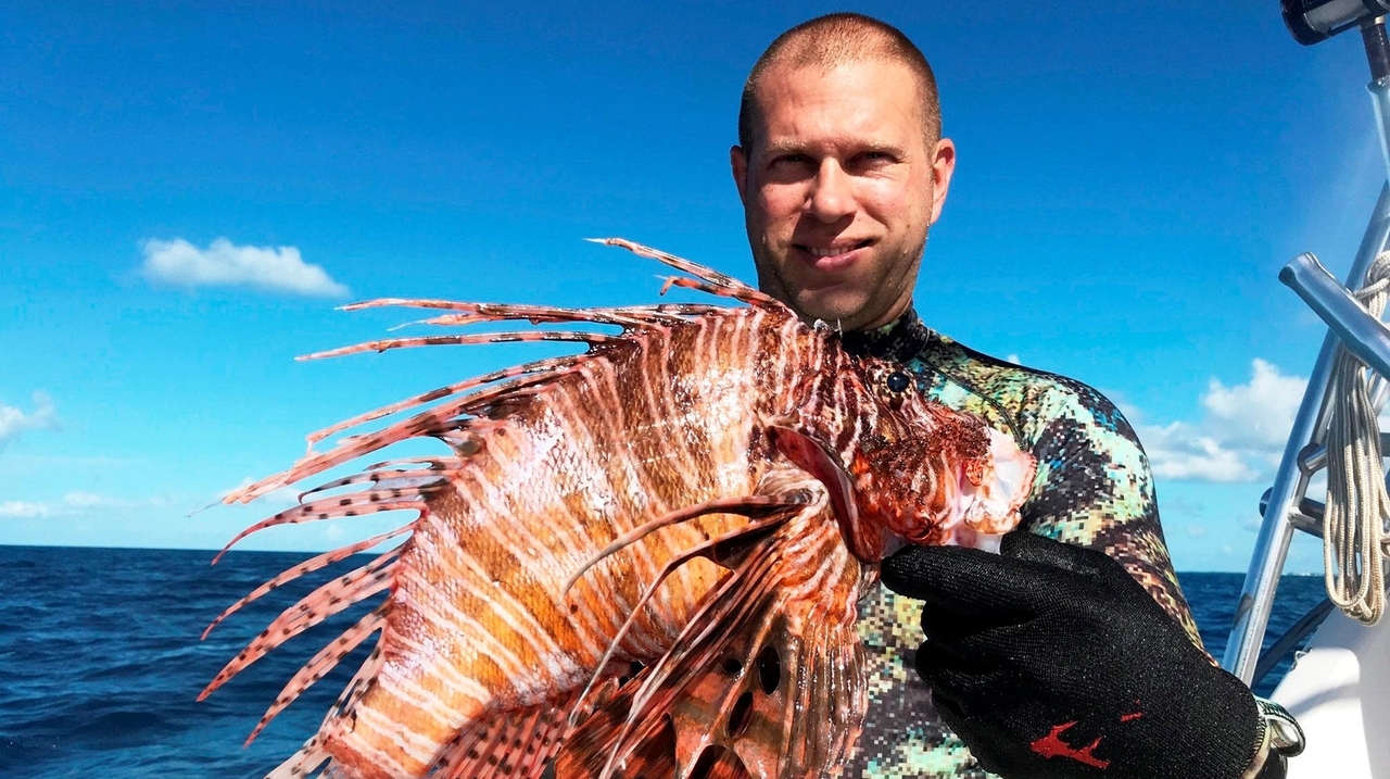 Long Islander catches record-setting lionfish off Florida Keys - Newsday