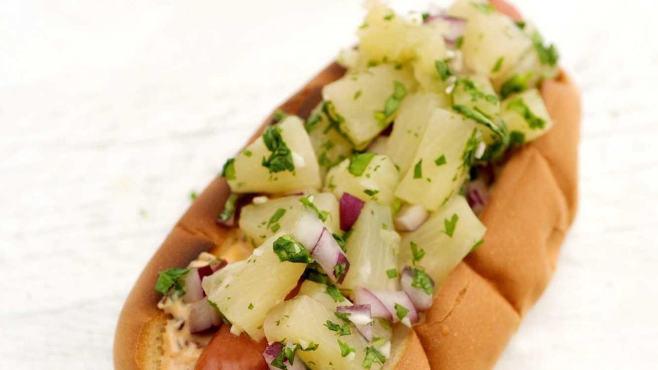 Hot dogs with pineapple salsa and chipotle mayonaise - Newsday