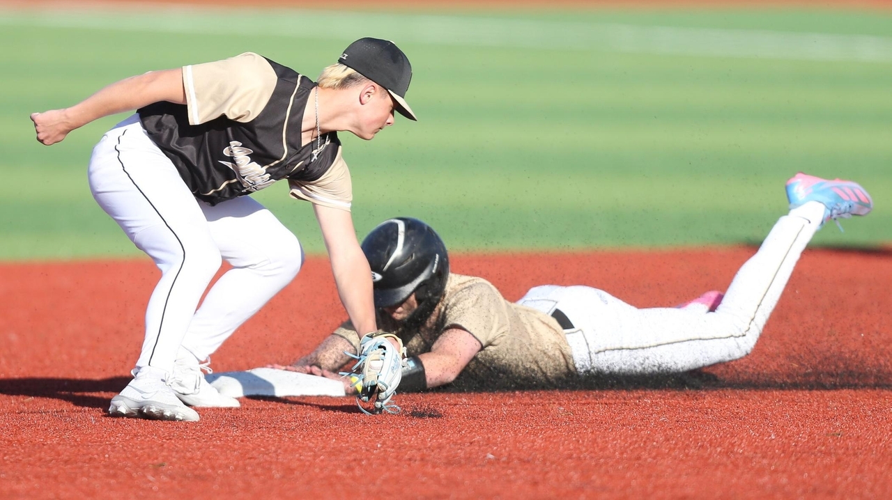Commack vs. Sachem North - Newsday